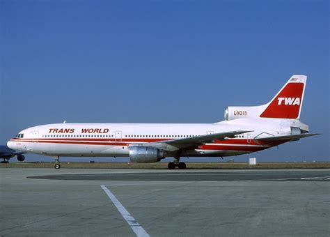 Memories of flying the L-1011 : Air Facts Journal