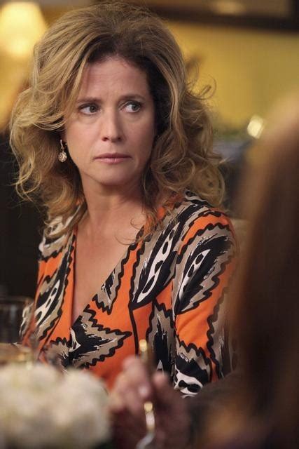 Nancy Travis
