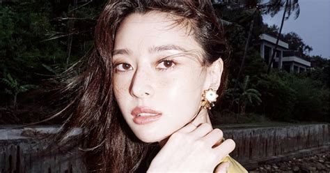 권나라 태국 코사무이 하늘 아래 청순한 매력[스타화보]