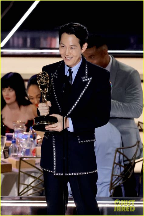 'Squid Game' Star Lee Jung-jae Makes History with Lead Actor Win at Emmys 2022: Photo 4818492 ...