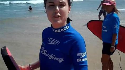 Surfer Girl V Scrolller Surfer Girl V Scrolller