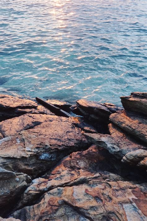 무료 이미지 바다 연안 자연 록 대양 수평선 육지 웨이브 낭떠러지 반사 만 지역 자료 물줄기 지질학