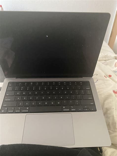 M1 Black Screen Cursor Moves Power Button Keys Unresponsive Cant Force Quit No Sounds