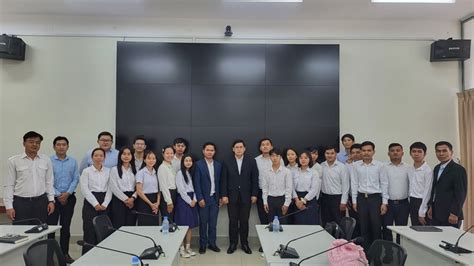 ក្រសួងអប់រំជួបសំណេះសំណាលជាមួយនិស្សិតអាហារូបករណ៍រដ្ឋាភិបាលរុស្ស៊ី