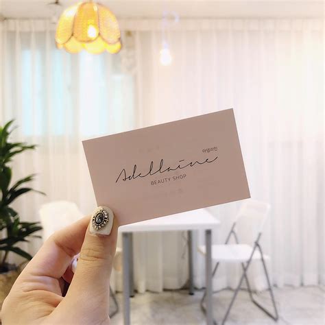 헤세드앤제이 몇몇 분들이 금제품에 되어있는 각인에 관해서 쪽지로 문의를 주셨어요 저는 당연히 알고 있고 당연하다고 생각하는 부분인데 이러한 내용을 모르거나 혹은