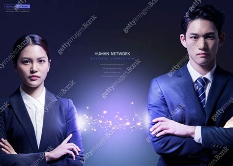 그래픽이미지 4차산업혁명 산업혁명 5g 산업 기술 홀로그램 비즈니스맨 초고속정보통신망 광섬유 원거리통신장비 비즈니스우먼 이미지 Jv11349760