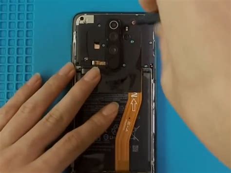 Cara Membuka Backcover NFC Fingerprint Sensor Dan Mengganti Baterai Xiaomi Redmi Note Pro