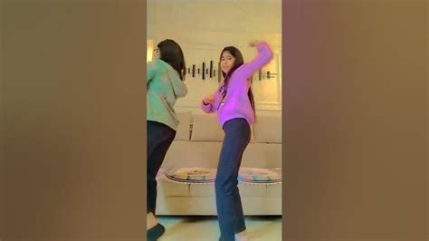 Preety Girls Doing Pretty Dance Youtube