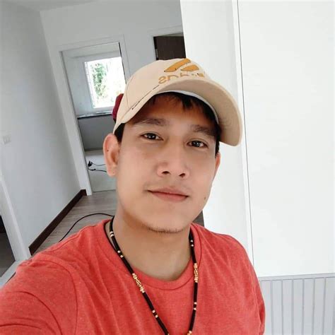 พระเลี่ยมทองแท้ 🎉🎉🎉 สินค้าราคาโปรโมชั่น 🎉🎉🎉หลวงปู่ทวดวัดห้วยมงคล เนื้อว่านผสมเหล็กไหล รุ่น