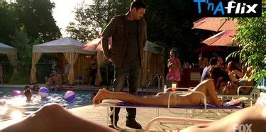 Stephanie Jacobsen Bikini Scene In Terminator The Sarah Connor Chronicles TNAFlix Porn Videos