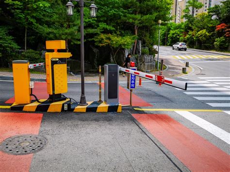 주차 차단기 주차차단기 설치 및 차량번호 인식기 설치 및 주차장무인정산기 전문기업 에코파킹