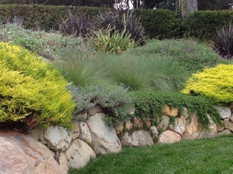 Garden Landscape Ideas How To Build A Boulder Retaining Wall Garden Wall Ideas Mediterraner