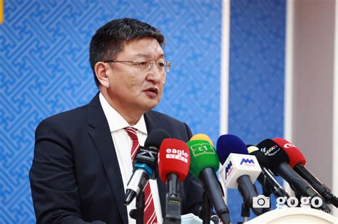 Улс төрийн намын тухай хуулийн шинэчилсэн найруулгын төслийг өргөн барилаа