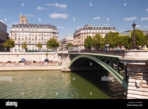 Pont Darcole With The Annual Paris Plage On The Banks Of The River