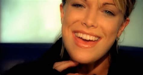 Eurovisions Hannah Waddinghams Forgotten Music Single From 23 Years