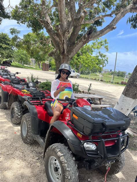 Atv Amandas 876 Adventures