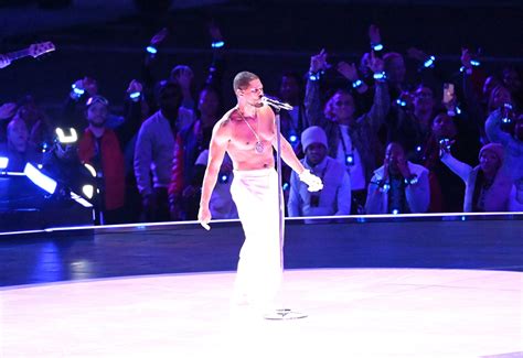 Sexy Photos Of Usher Through The Years Essence Sexy Photos Of Usher Through The Years Essence