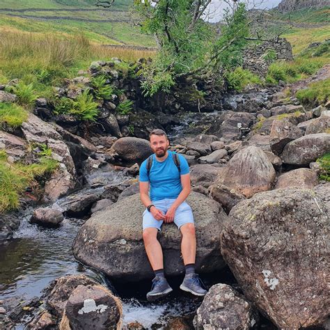 Daniel Mackenzie Medium