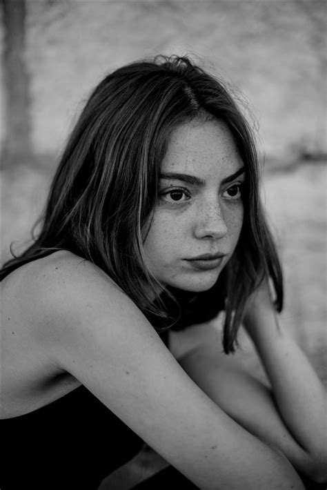 Victoria Eber Actrice Ubba