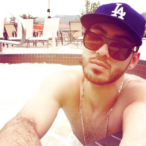 Especial Omar Borkan Al Gala Porn Pictures Xxx Photos Sex Images 1895789 Pictoa