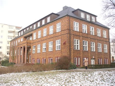 Medienhaus Berlin (Media House Berlin):: MGRS 33UUU8318 :: Geograph ...