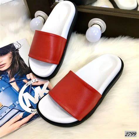 Шлепки шлепанцы — цена 899 грн в каталоге Шлепанцы Купить женские вещи по доступной цене на Шафе