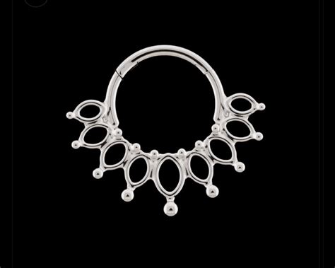 Titanium Tear Drop Fan Hinged Clicker Septum Piercing Daith Piercing Septum Jewelry