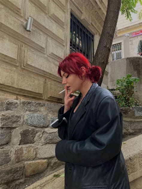 Ana Adl Kullan C N N Hair Panosundaki Pin G Zellik K Zlar Foto Raf