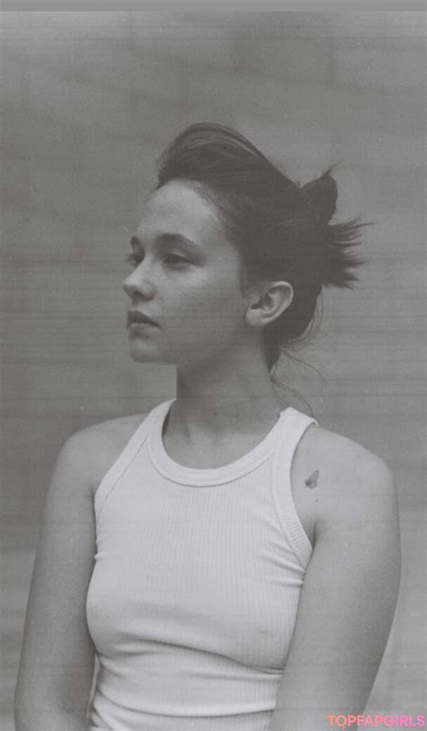 Cailee Spaeny Nude OnlyFans Leaked Photo 5 TopFapGirls