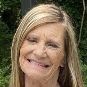 Queen Cheryl Tiktok Wiki Net Worth Age Biography Husband