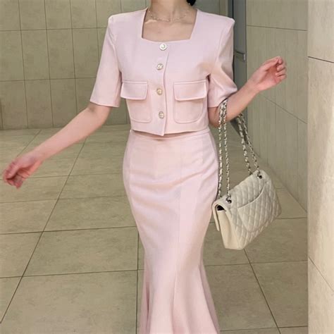 펄유 고퀄리티 여름정장 스퀘어넥 반팔 크롭 자켓 하이웨스트 머메이드 스커트 하객룩투피스 여름투피스 오피스룩정장 상견례룩세트