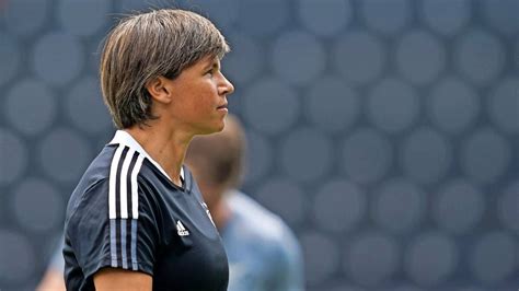 Ariane Hingst Bangt Mit Turbine Potsdam „umbruch Wurde Verpennt