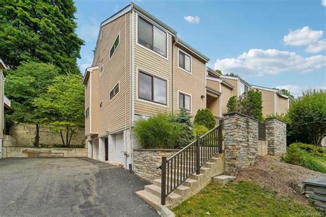 168 Birchwood Close Unit 168 Chappaqua Ny 10514