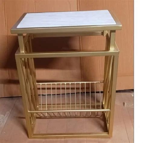 3 Feet Iron Frame Rectangular Table For Hotel Surface Finish