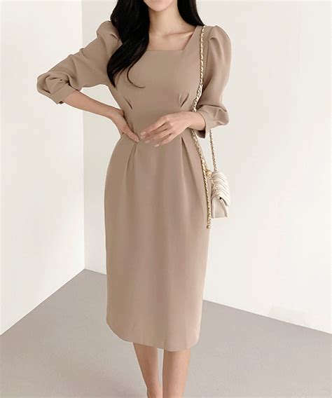 바이스 스퀘어넥 허리핀턱 퍼프 연말룩 하객 오피스 원피스 겨울하객룩오피스룩