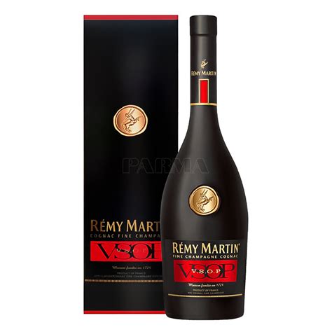 Коньяк "Remy Martin V․S․O․P․" 700мл