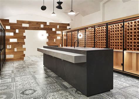 Vinotheque Iconic World