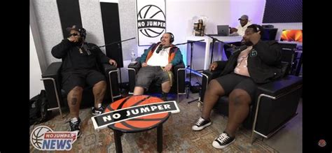 Getting Your Pussy Rubbed On Live Is Wild R Nojumper