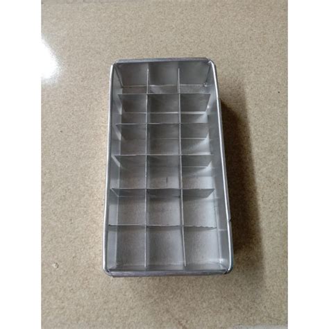 Jual Loyang Bronis Sekat 20x10 Sekat 33x33 Bahan Tebal Shopee Indonesia