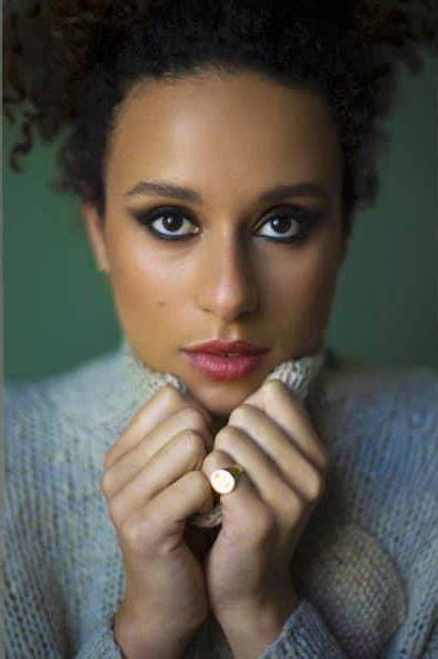 Adele Charvet Mezzo Soprano Short Biography