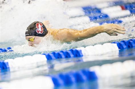 Watch Andrei Minakov 4377 100 Fly Prelim