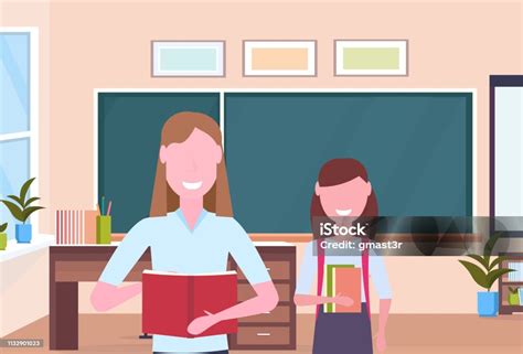 여자 선생님과 여 학생 눈동자 서 칠판 현대 학교 교실 인테리어 여성 만화 캐릭터 초상화 수평 플랫 9월에 대한 스톡 벡터 아트