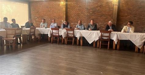 [fotos] Directorio De La Federación Del Rodeo Sostuvo Importante