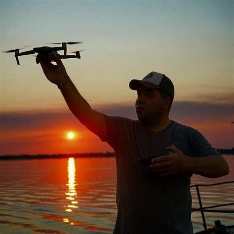 La Nacion Lothar Hermann Puso Una Máquina De Escribir Facebook