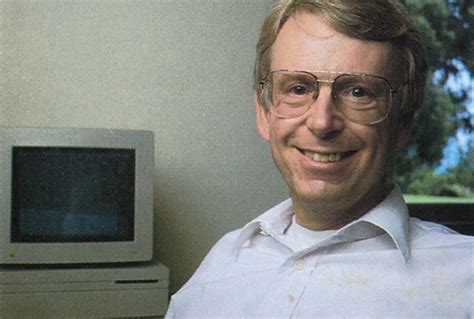 People Using Macintosh Arena