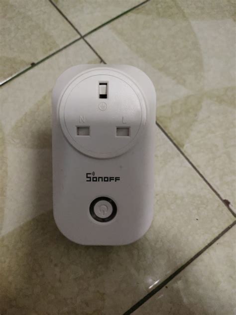 Smart socket, Computers & Tech, Parts & Accessories, Cables & Adaptors ...