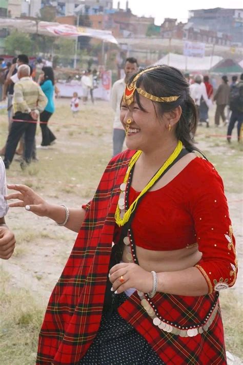 khambu rai traditional dress