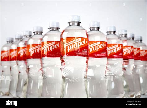 vitamin c and zinc are added to propel electrolytes water to support