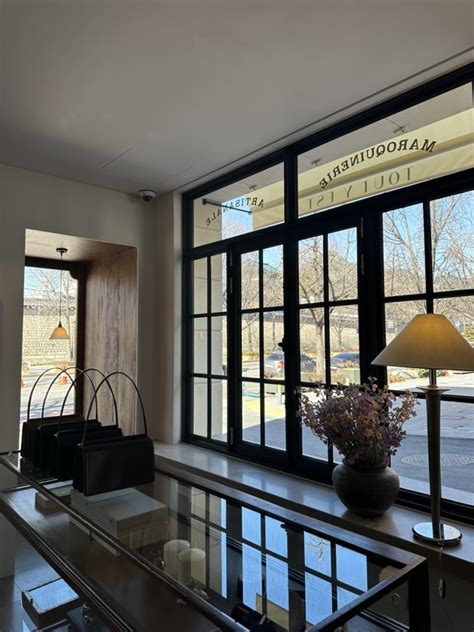 투티에 플래그쉽 스토어 투티에 로케백 블랙 라지 사이즈 후기 착용샷 웨이팅 네이버 블로그