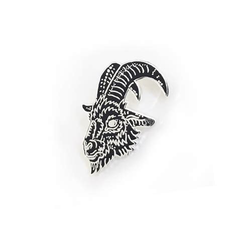 Goat Pin Retro Aestetica